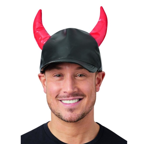 Kšiltovka s rohy - MojeParty.cz